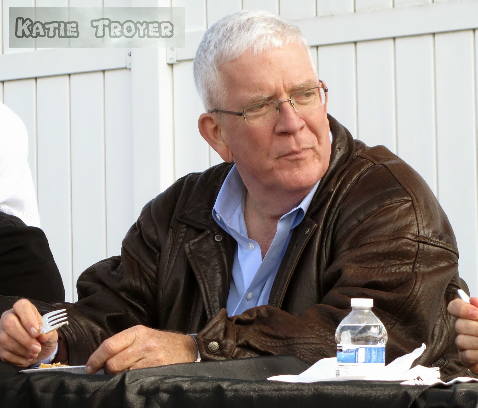 Pinecraft-Sarasota: The Pie Contest