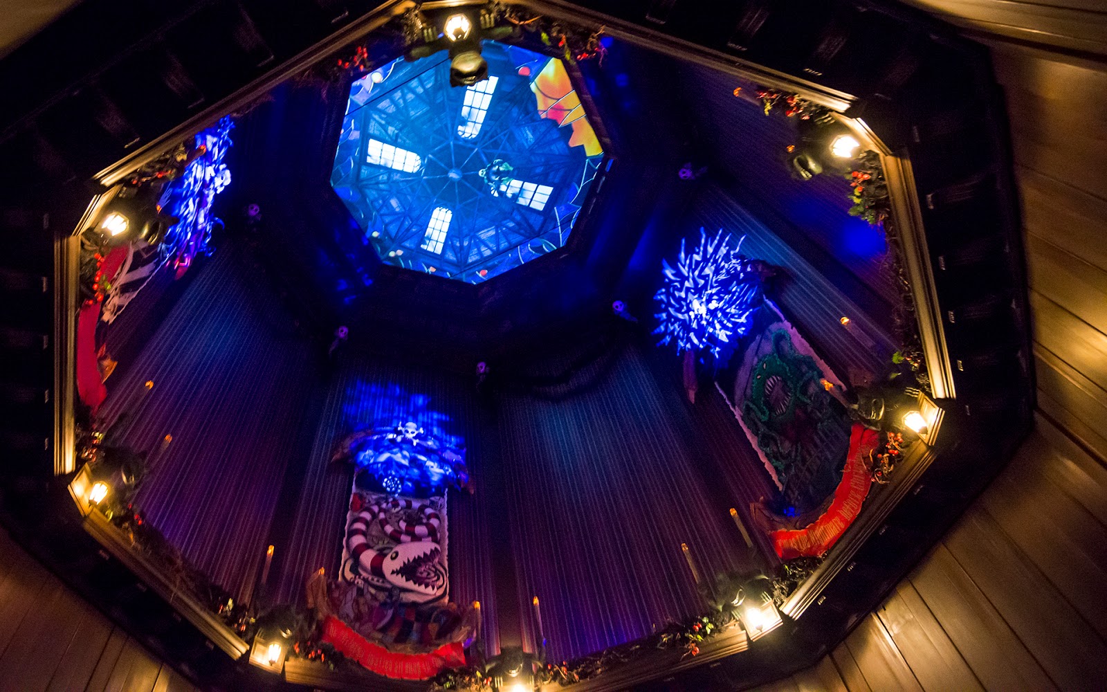 Thoughts on the House of Mouse: Haunted Mansion Holiday: A Classic ...