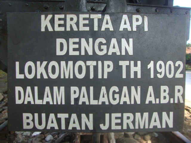 MUDAH BELAJAR IPS SMP : MONUMEN PALAGAN AMBARAWA & MUSEUM ISDIMAN