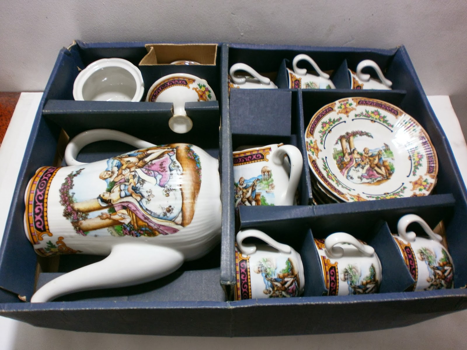 Antikpisan: Tea Set Queen's Royal Porcelain England 02 ( NOS ) ( SOLD ...