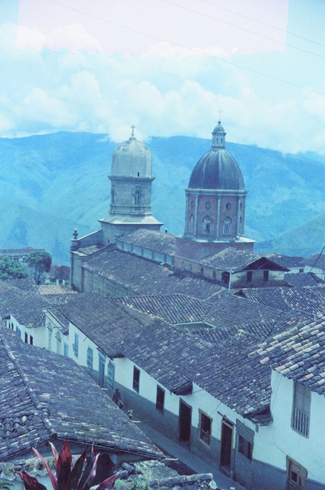 ITUANGO.ANTIOQUIA TIERRA DE GENTE AMABLE. : 06/17/13