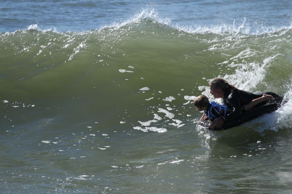 Australian Surf Mat Rider: World first tandem surf mat ride at Lennox Point