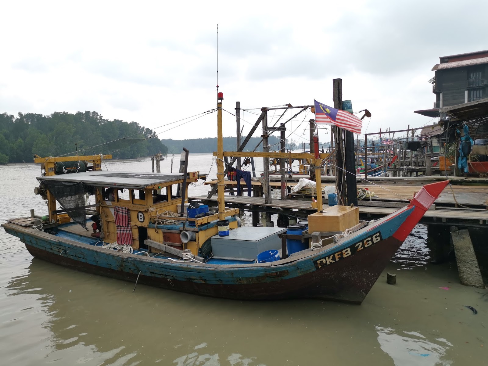 Xin Kuala Sepetang Seafood Sepetang Perak & Aik Kee Fried Porridge ...