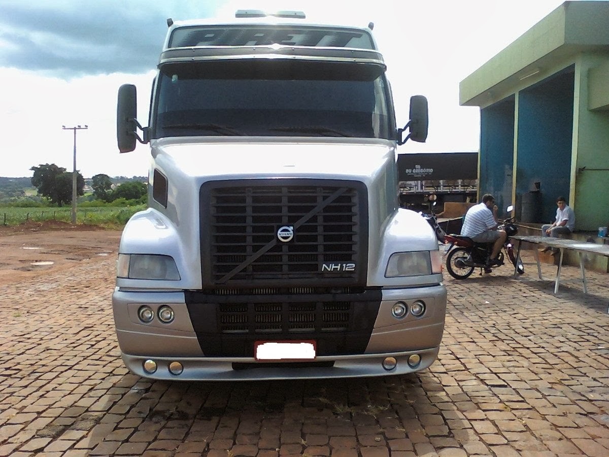 Diesel Elite : Volvo NH12 420 6x2