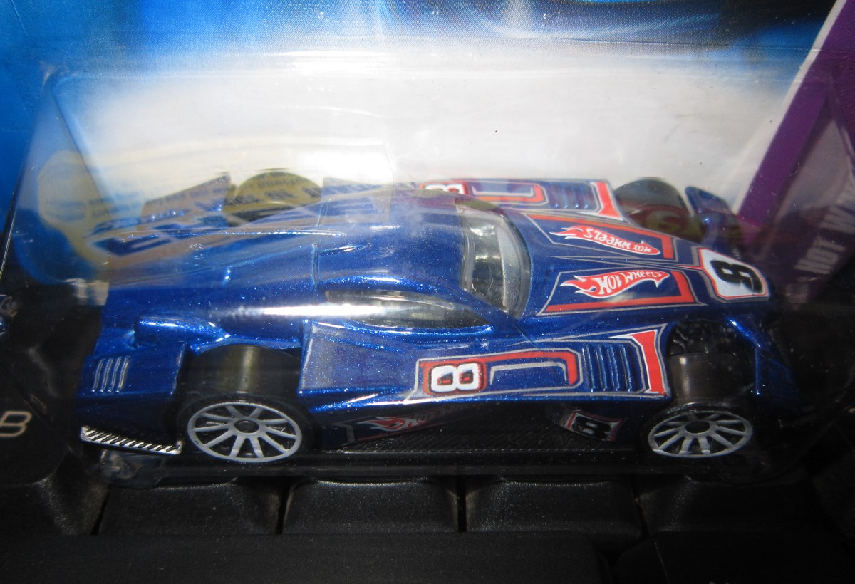 My 1:64's: Hot Wheels Formula8r