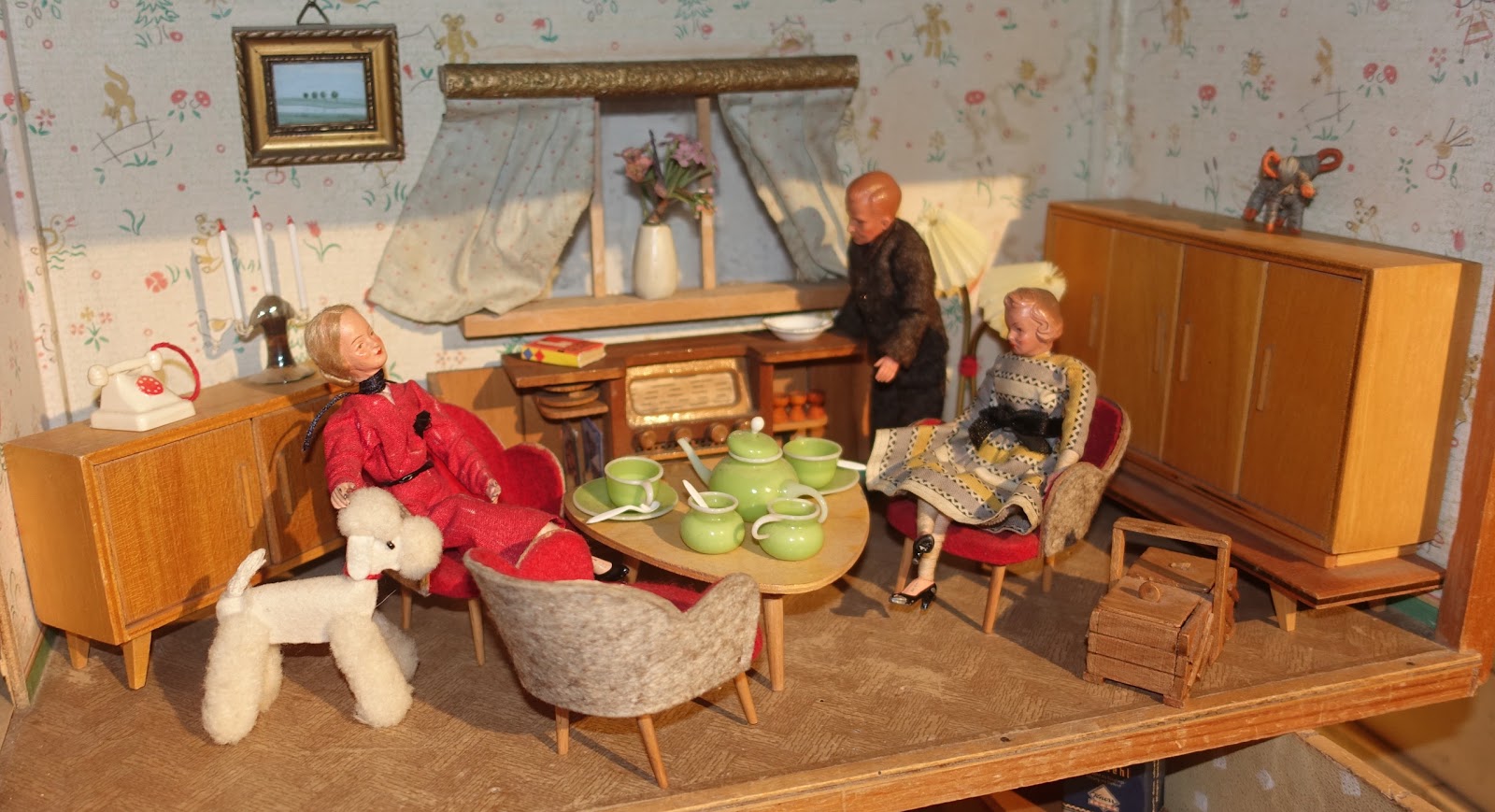 diePuppenstubensammlerin: Puppenmöbel - Fritz Altmann - Doll furniture