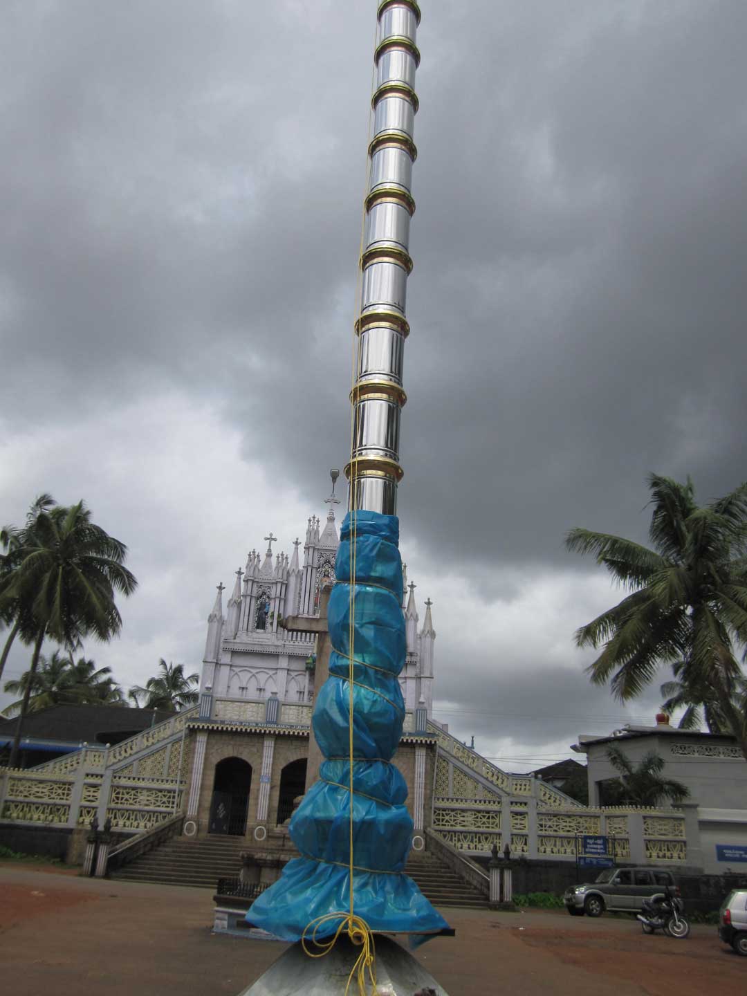 Ollur Church Circle News: New Flag Mast covered in Steel at Ollur Church