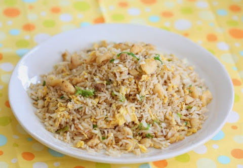 My Kitchen Snippets: Salted Fish and Chicken Fried Rice