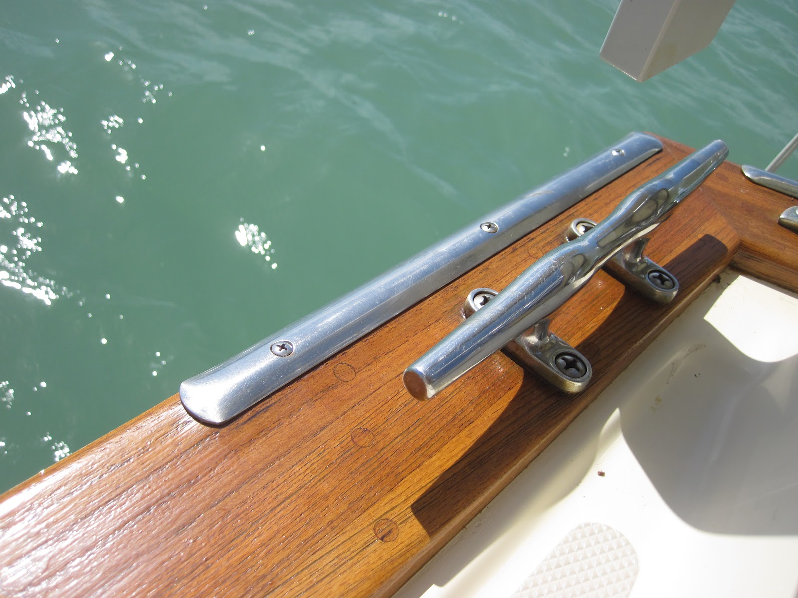 plodding in paradise: WORD OF THE WEEK: Rub Strake