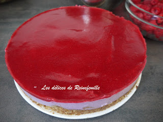 Entremet aux fruits rouges