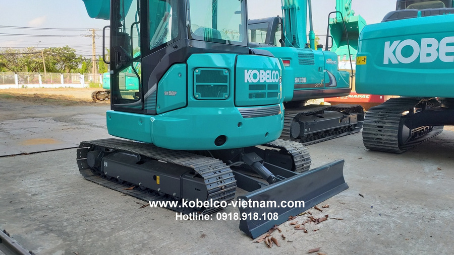 Máy đào bánh xích mini Kobelco SK50P-6, gầu 0.14 khối
