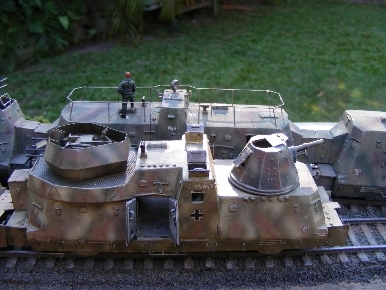 braillebuilder: Armageddon BP-44 Armoured Train Wagons