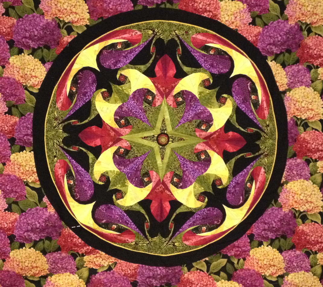 Dee's Quilted Moose: Mandala Quilt with RaNae Merrill