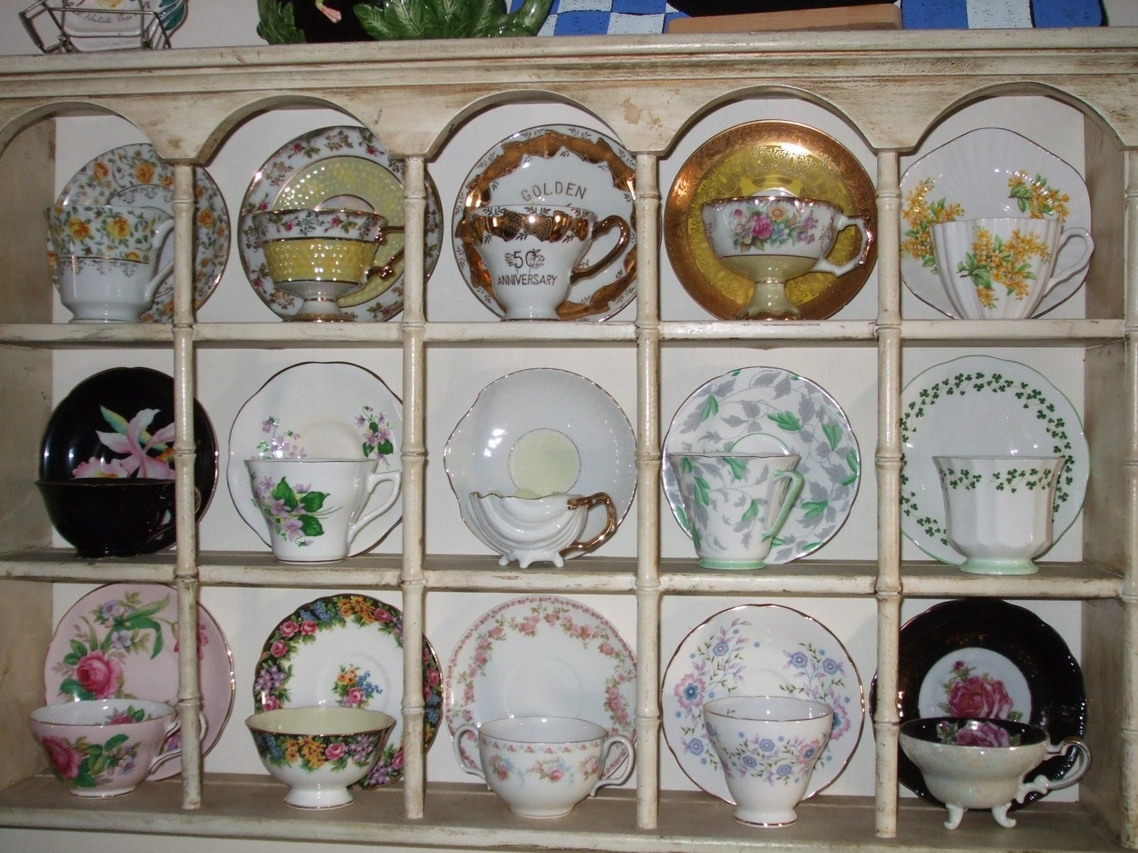 Teacup Collection Display at Phyllis Lange blog