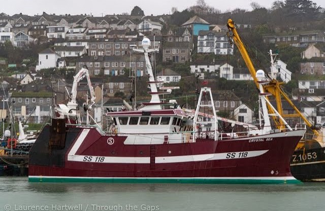 Through the Gaps! - Newlyn Fishing News: The three main types of bottom ...