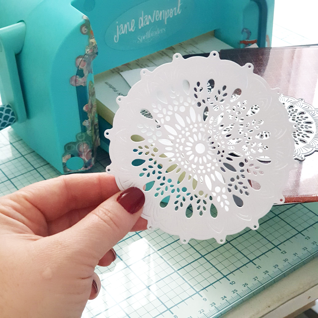 anett's : I tried the new MAGIC MATs from Scrapbook.com