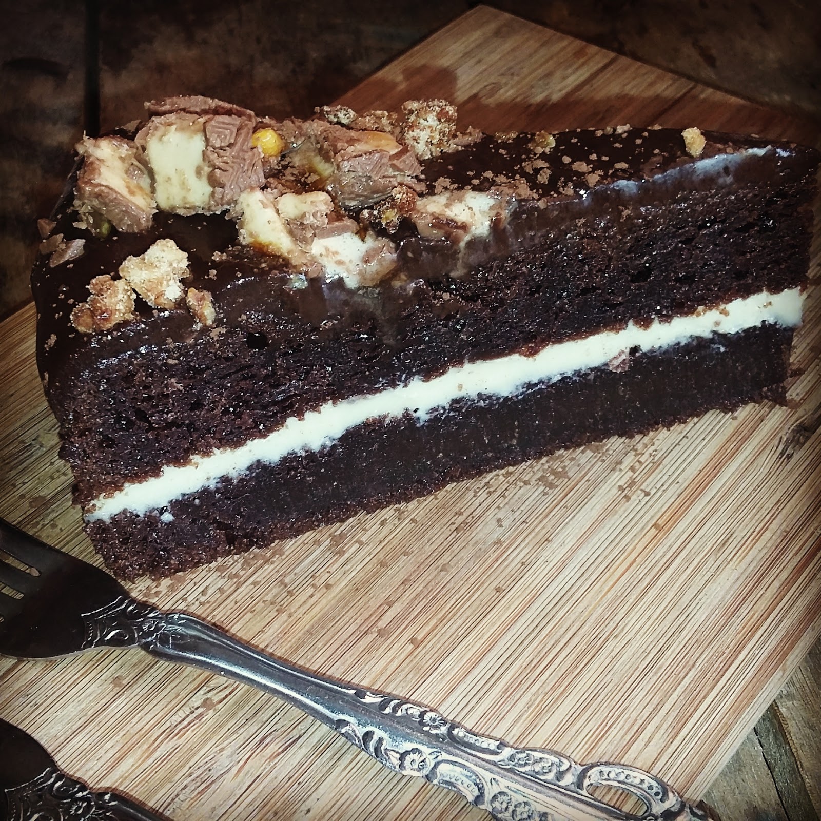 Akar Lima | The Best Home Cafe & BnB in Kulim