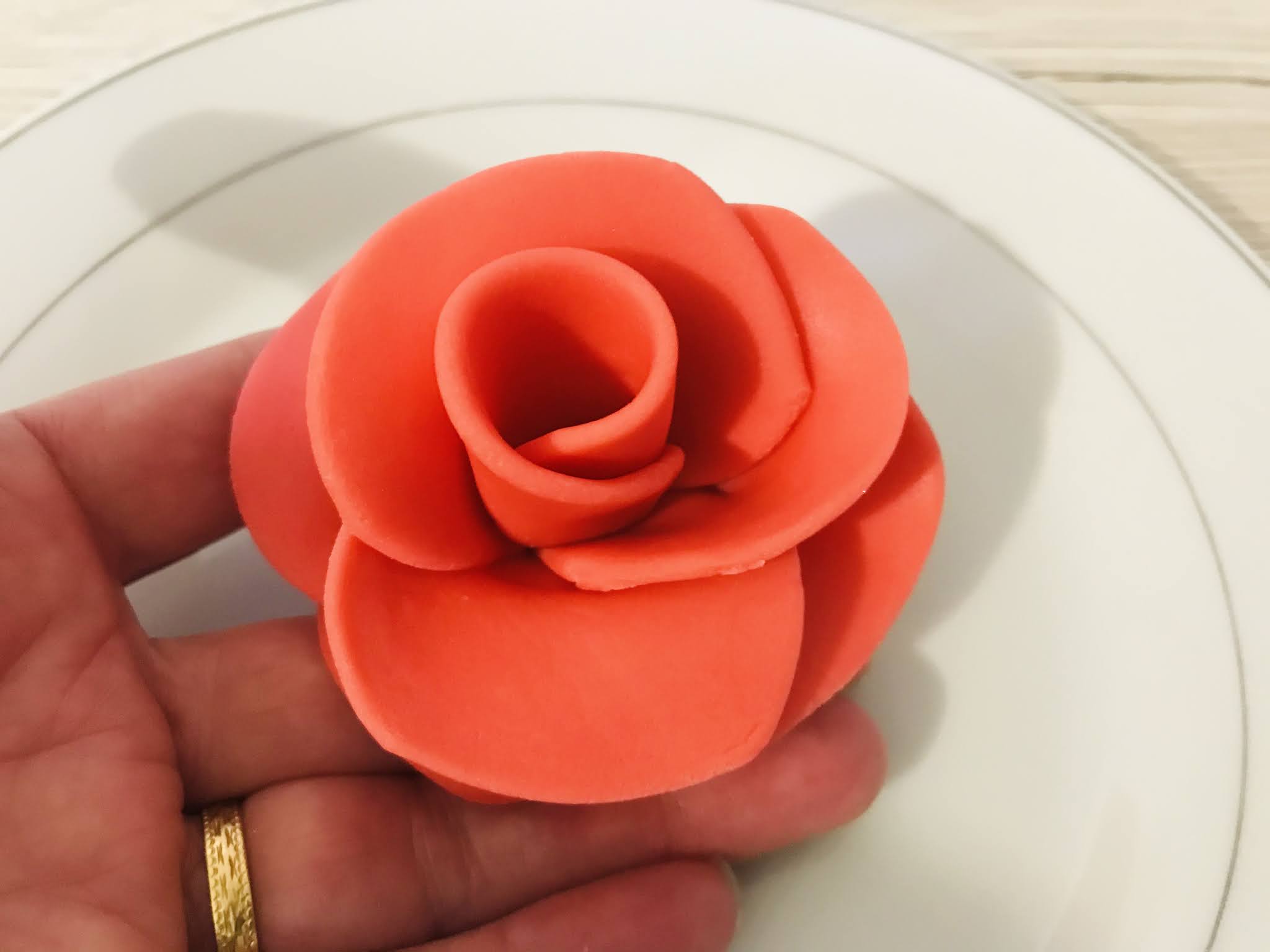 Mes Recettes Rapides: Roses en Pâte à Sucre