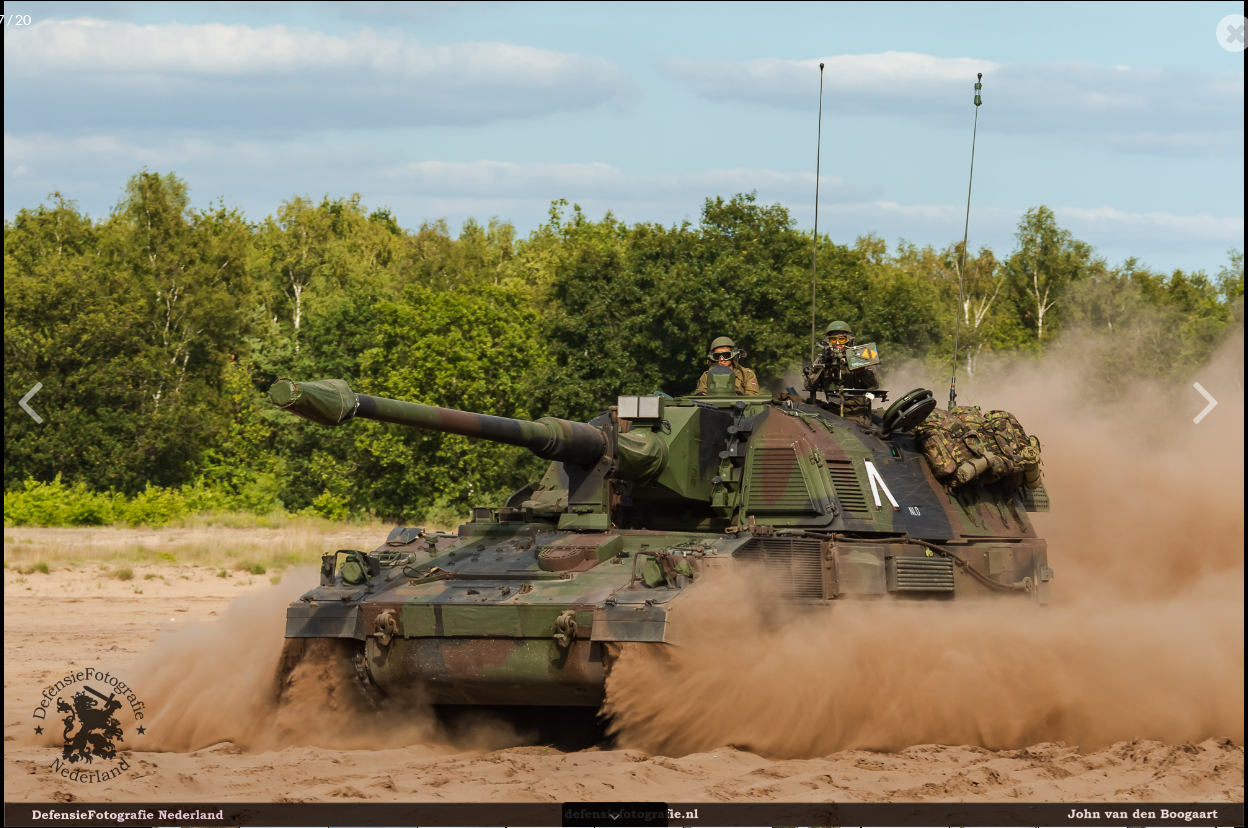 VialAvia: 023.) PzH 2000 - Panzerhaubitze by: KM-W, Rheinmetal AG., MTU ...