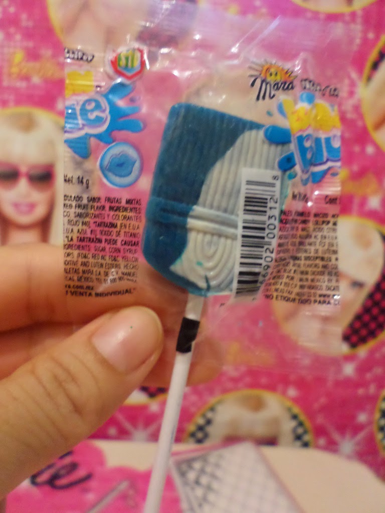 Baby Names 👶🏻 : PALETA ESCOBON BLUE