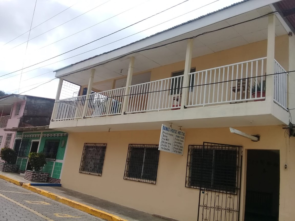 Hostal Rana House