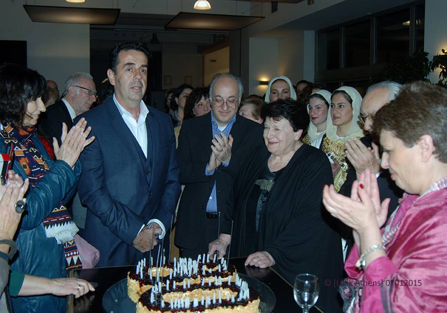 ΣΥΛΛΟΓΟΣ ΑΥΛΩΝΙΤΩΝ ''ΤΟ ΣΑΛΕΣΙ'': ΣΤΟ ΜΟΥΣΕΙΟ ΜΠΕΝΑΚΗ ΤΙΜΩΝΤΑΣ ΤΗΝ ...