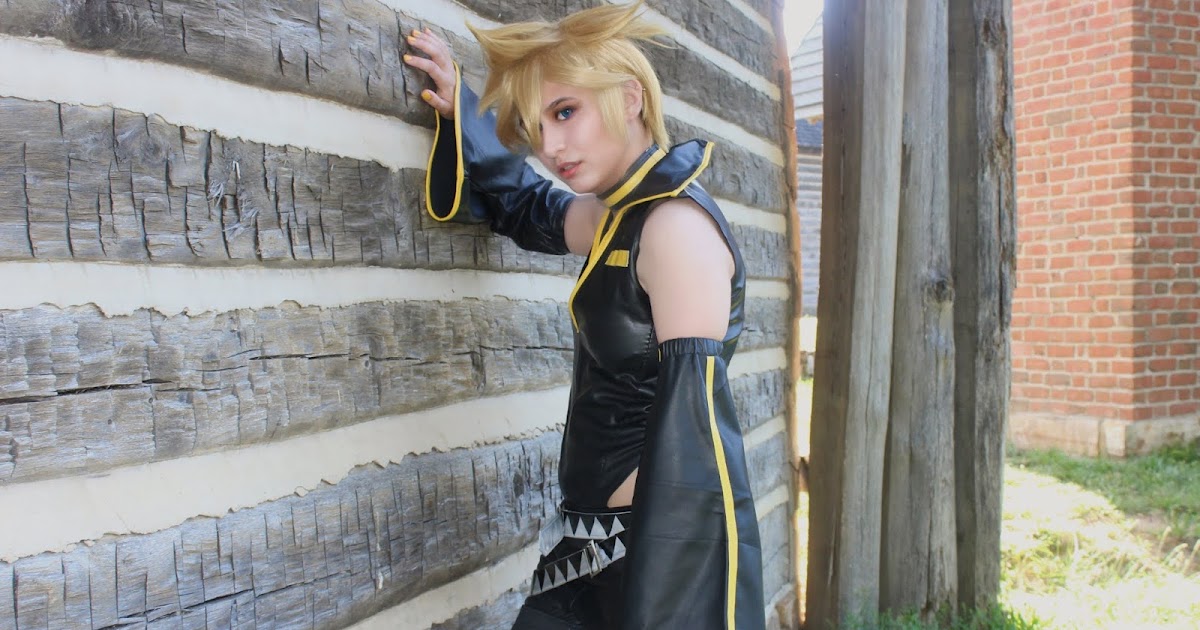 Coconutdaddy Productions: More Len Cosplay with Instagram Model @Lukidokii