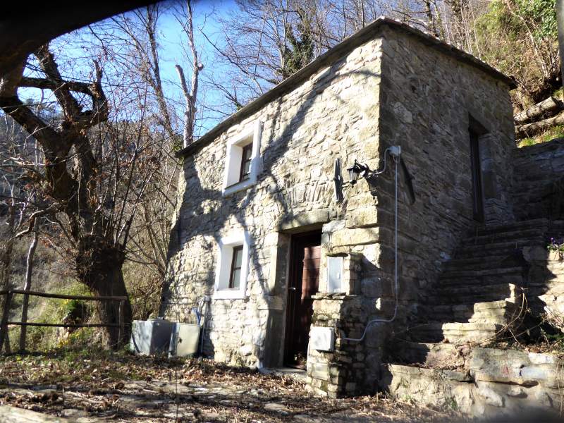Monte Parodi: sentieri facili ad anello | Girovagando con Stefania ...
