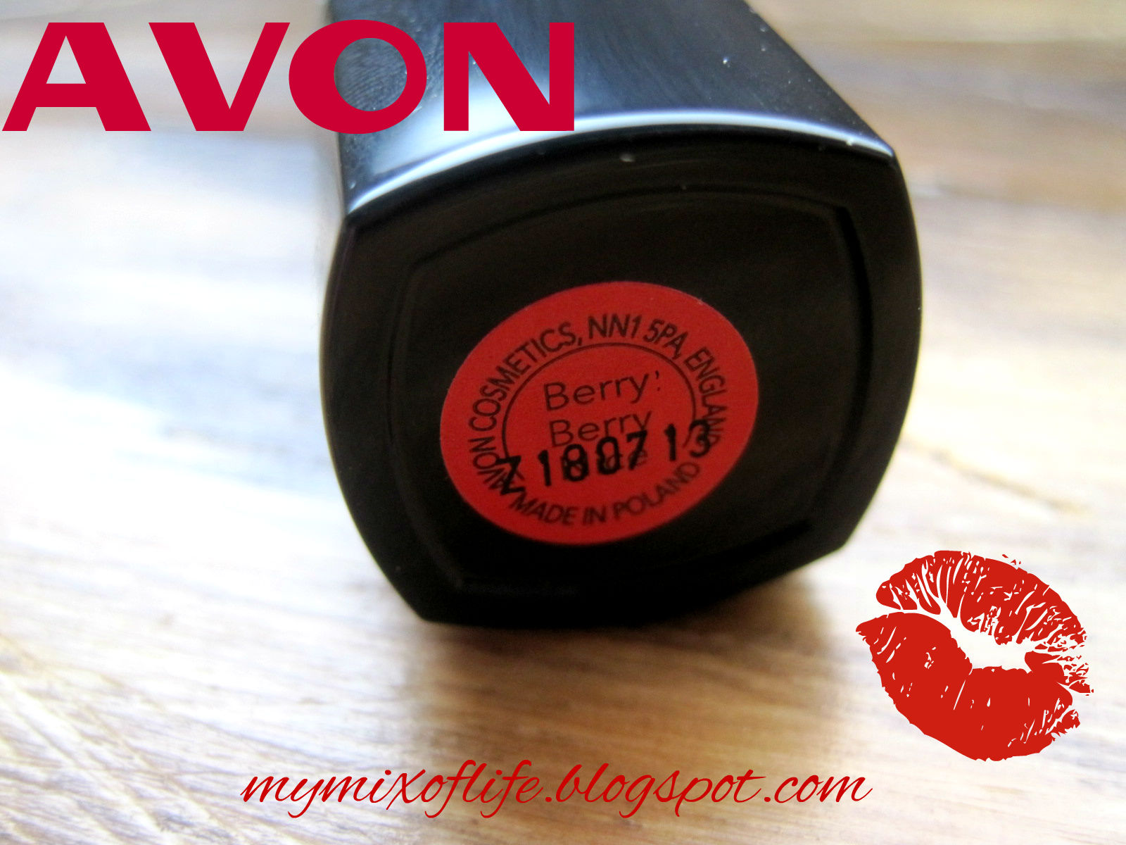 AVON Ultra Colour Berry Berry Nice | Mix Of Life...