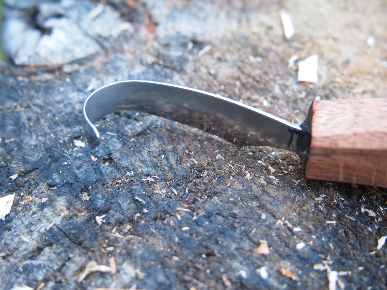 Holt & Heath Wooden Treenware: New crook knife....