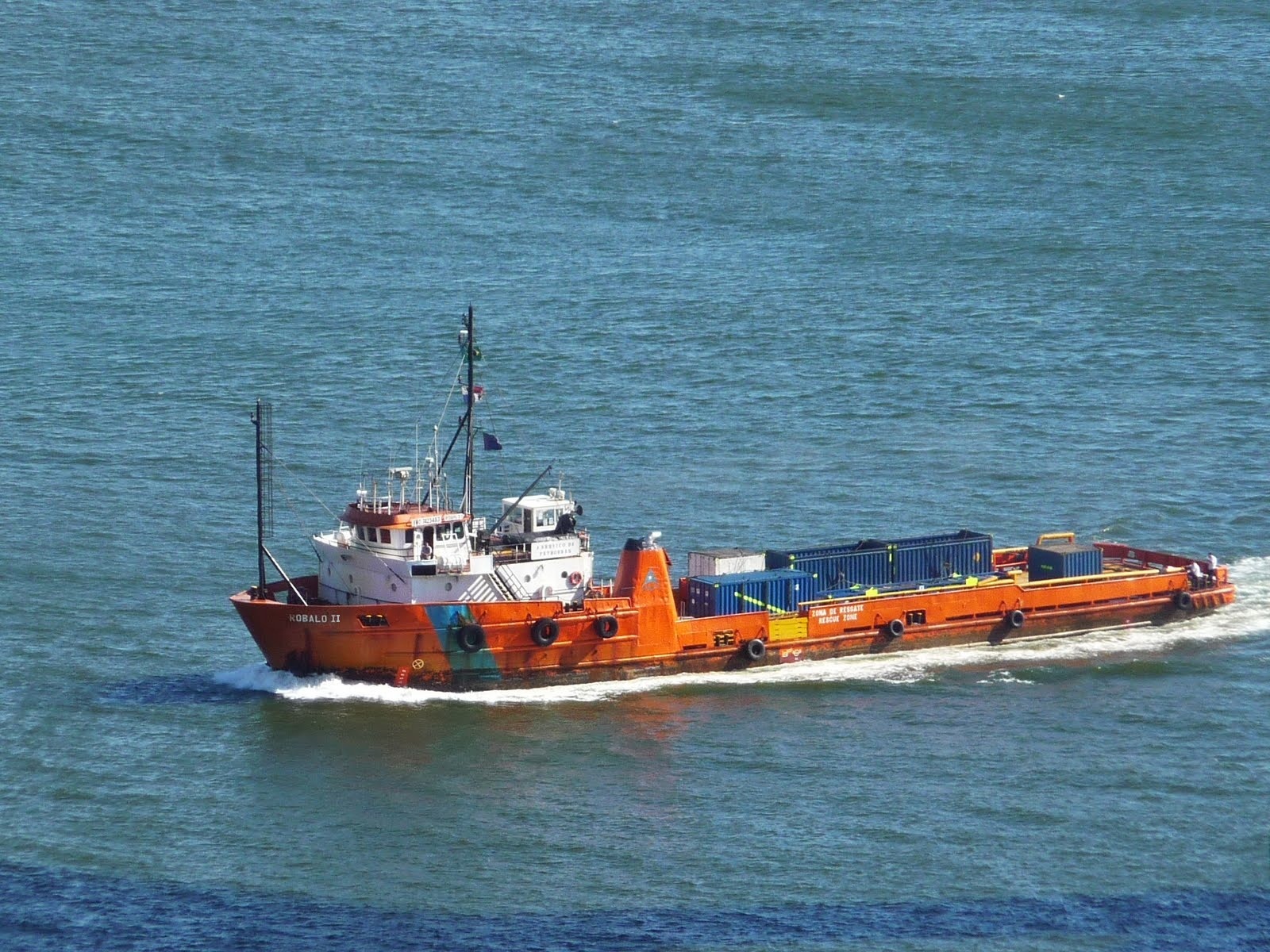 NAVIOS AHTS E PSV DO PORTO DE MACAE-RJ-BRASIL (IMBETIBA) E (FUTURO ...