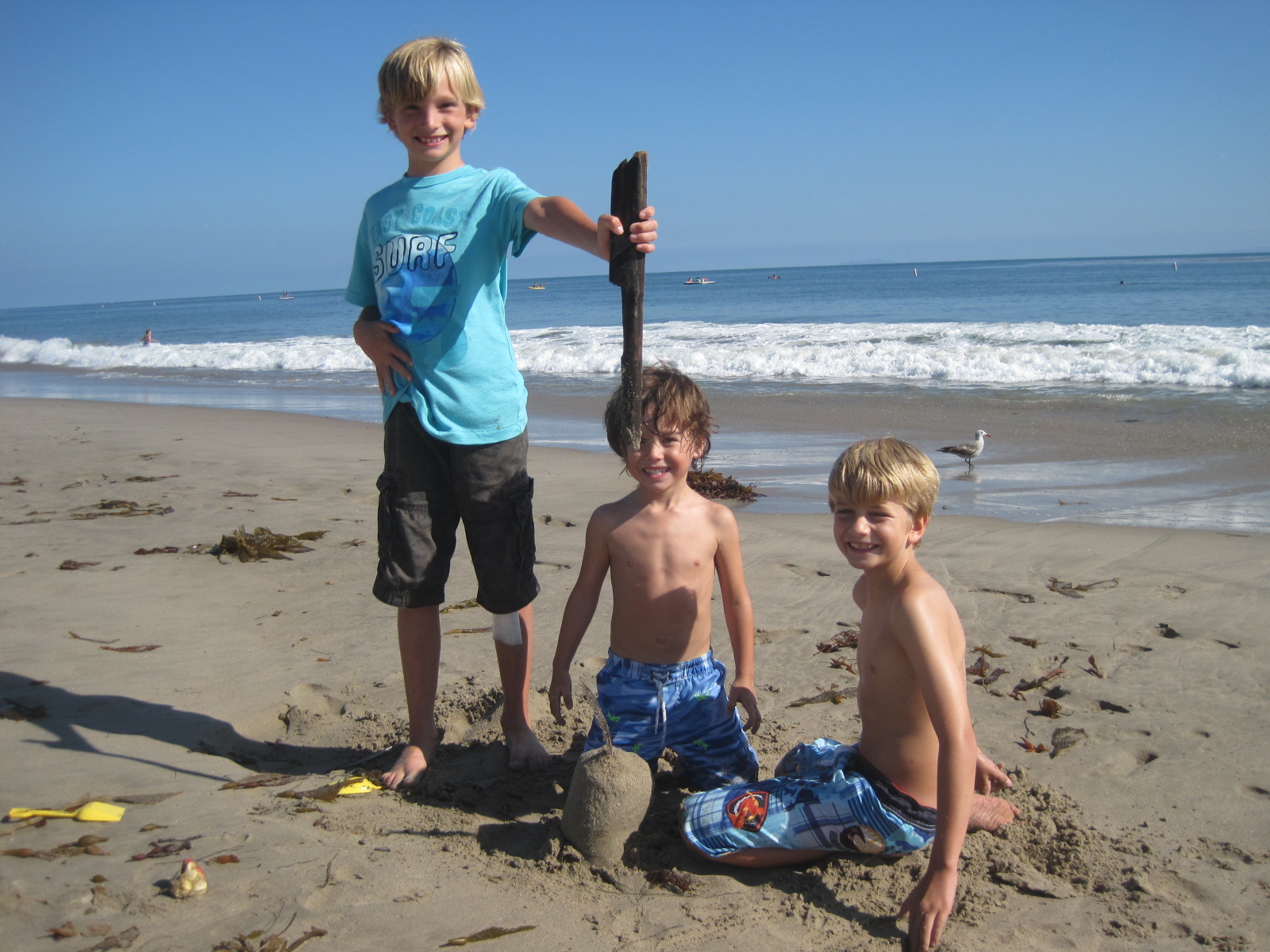 The Weary Family: Beach Fun