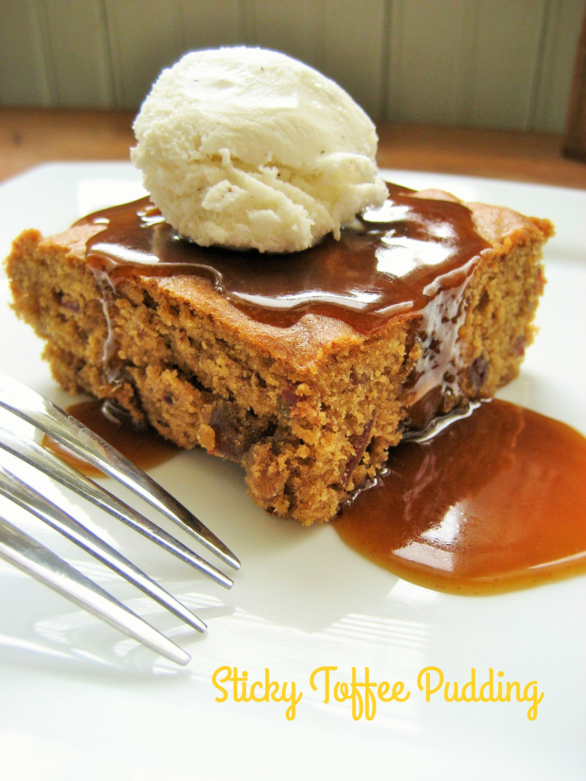 BLOG BY BINNS: Sticky Toffee Pudding