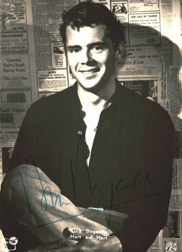 35 Handsome Portrait Photos of Dirk Bogarde From Between 1940s and ’60s ...