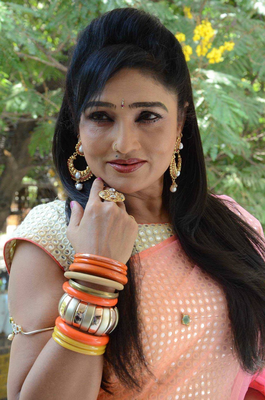 Ramya Sri Latest Hot Cleveage Transparent Pink Traditional Saree ...