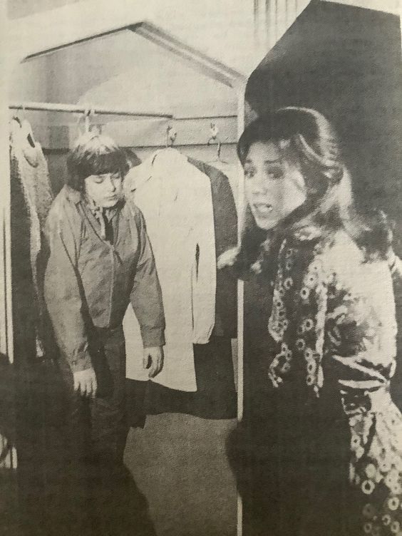 Shadows on the Wall: An Online Dark Shadows Fanzine: House of Dark ...