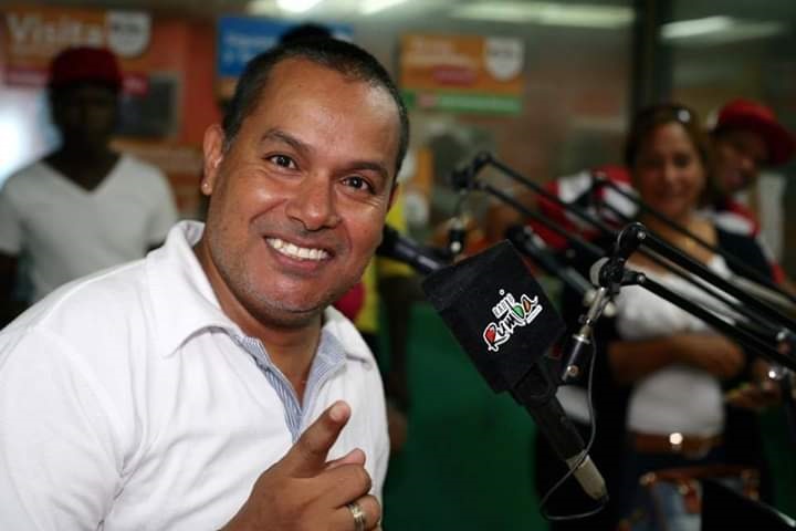 LUIS VILLAR Y SU RUMBA LATINA