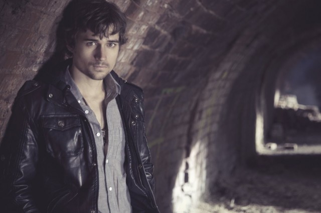 Mis queridos guapos: Jon ecker: un macizo treintañero