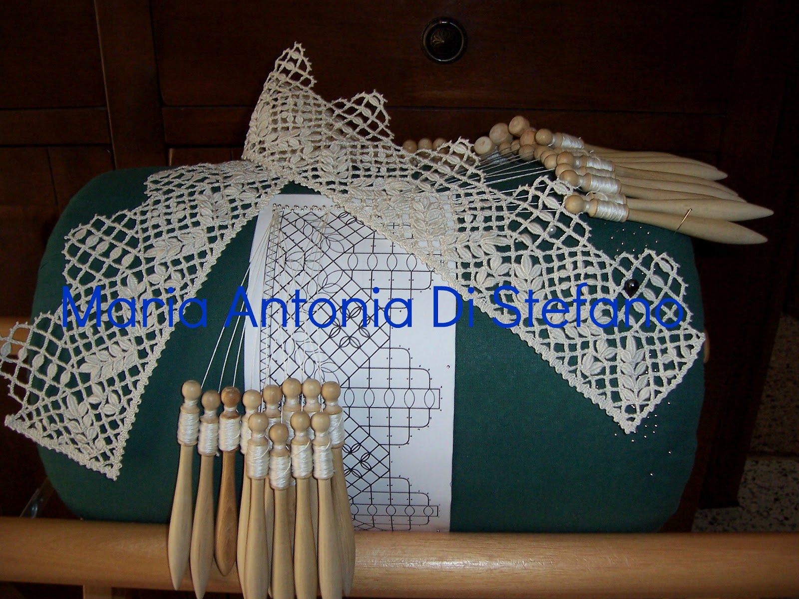 fusellietombolo: TOMBOLO E SOLO TOMBOLO