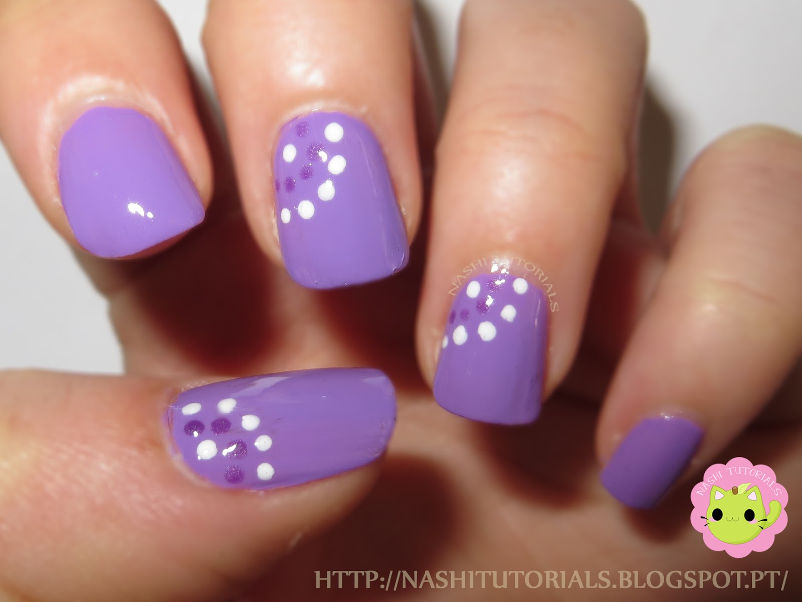 Nashi Tutorials: Easy Dotticure Nail Art