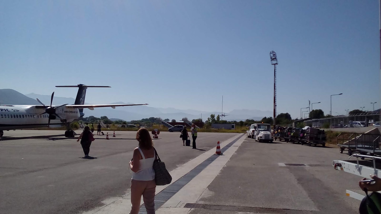 ΕΙΚΟΝΕΣ ΝΤΡΟΠΗΣ ΣΤΟ ΑΕΡΟΔΡΟΜΙΟ ΙΩΑΝΝΙΝΩΝ ΟΠΟΥ ΑΚΟΜΗ ΝΑ ΟΛΟΚΛΗΡΩΘΟΎΝ ΤΑ ...