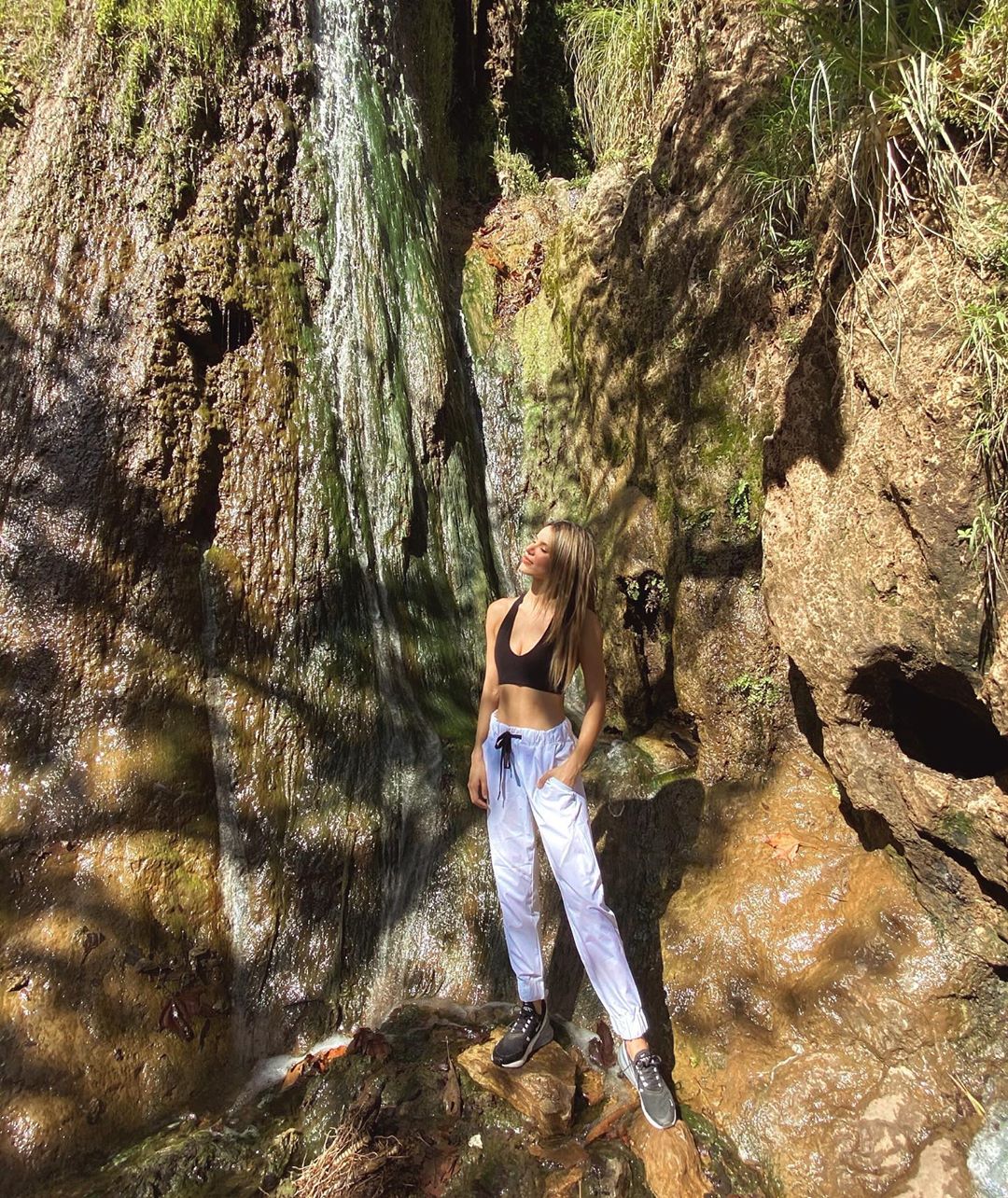 Madison Grace Reed Social Media Images 03-22-2020 - RitzyStar