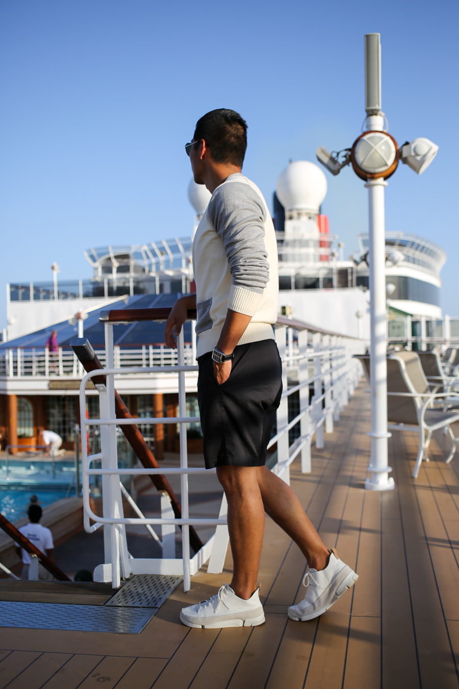 Cruising Casual Style | Queen Elizabeth — LEVITATE STYLE