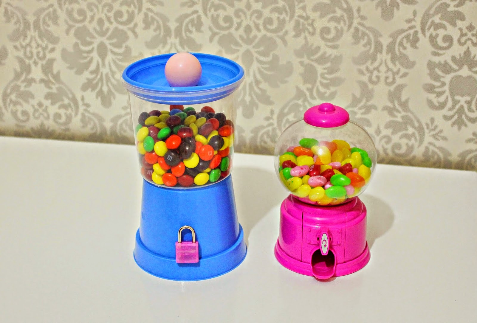 Baú da Arteira: FAÇA SUA 'CANDY MACHINE' (MÁQUINA DE BALAS RETRÔ)