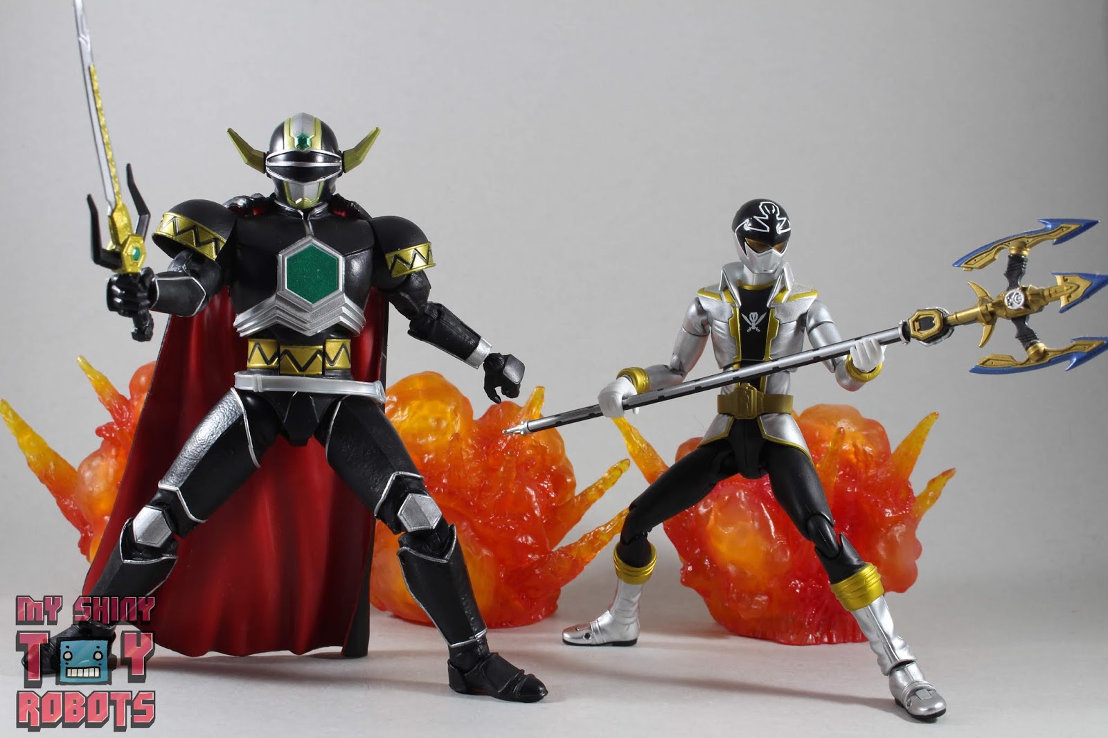 My Shiny Toy Robots: Toybox REVIEW: Power Rangers Lightning Collection ...