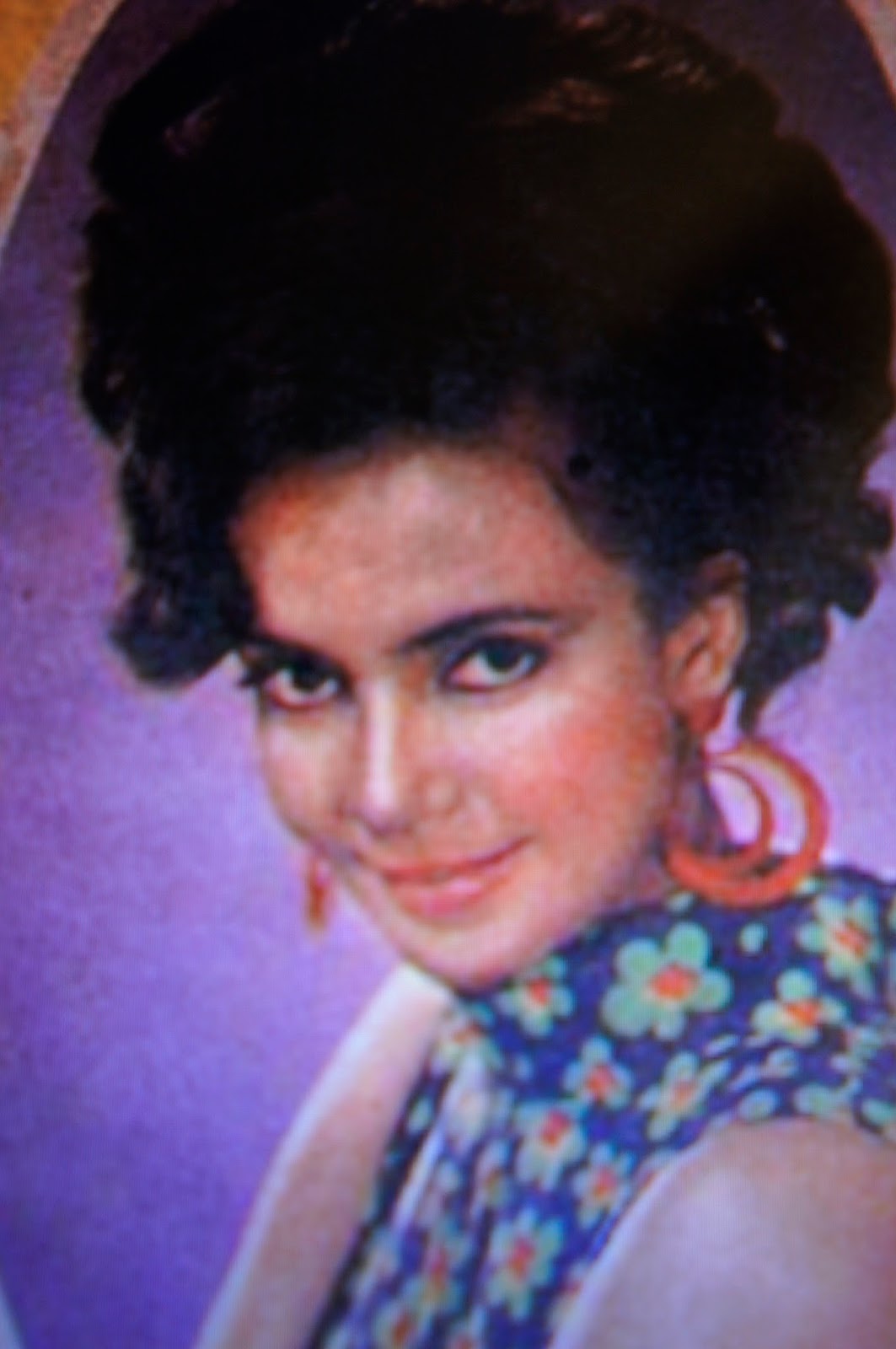 MISS AMALIA FUENTES VS. All Actresses Of Phil. Movies - Past & Present ...