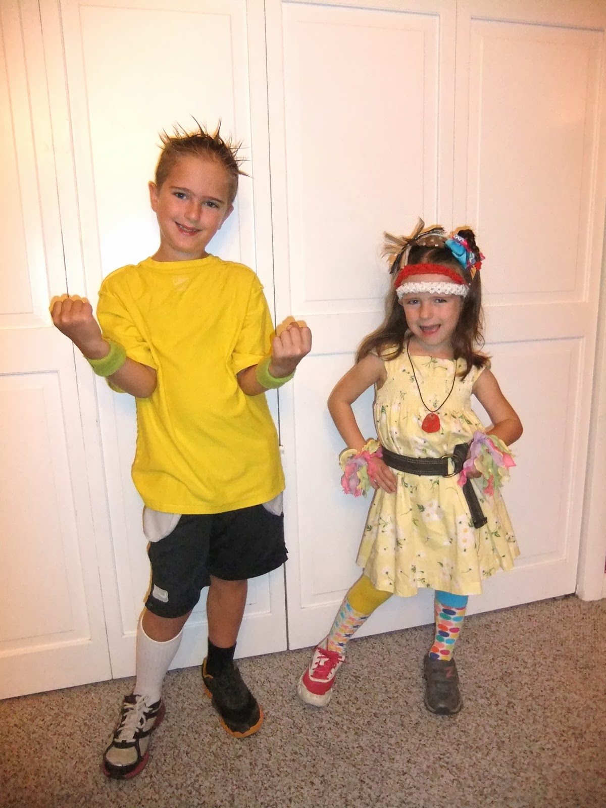The Fulton Family: Wacky Tacky/Yellow Day