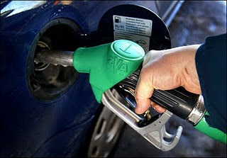 Tips Mengisi Bahan Bakar Yang Baik