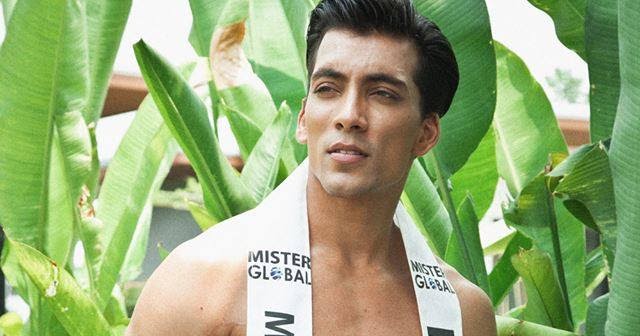 Man Central: Prateek Baid: In Swimwear