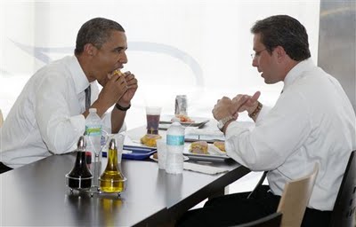 Foodies for Obama 2012: President Obama visits Kasalta Bakery in Puerto ...